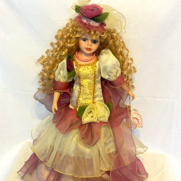 Dan Ea Danea Porcelain Collection | Art | Vtg Dan Ea Danea Porcelain ...